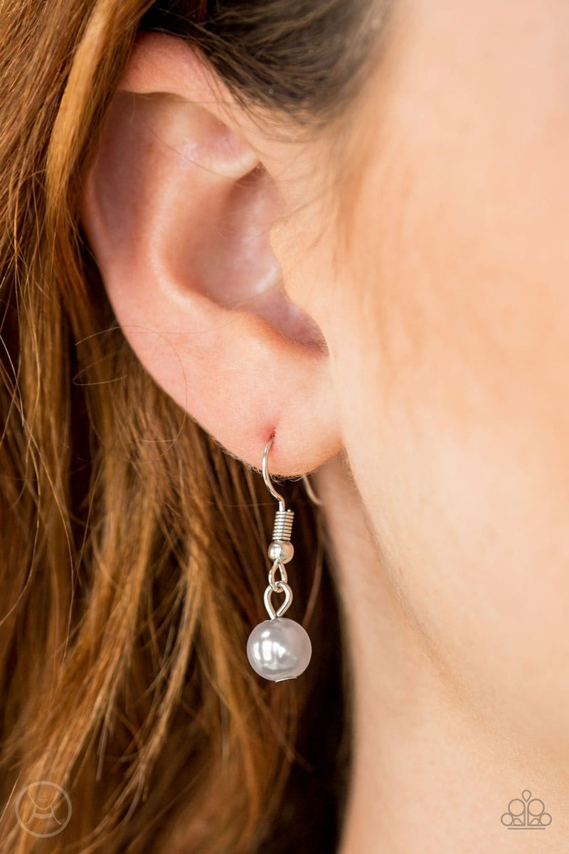 Paparazzi Accessories: Put On Your Party Dress - Silver Pearl/Rhinesto ...